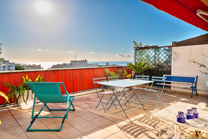 Appartement à vendre - Nice, Madeleine - 4 pièces - 3 chambres