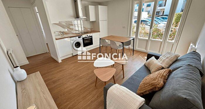 Rive de Seine Sud Est, Melun : Appartement 2 pièces à louer