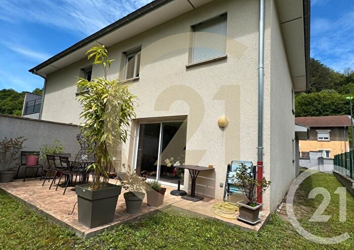 Cessieu - Maison 4 pièces à louer