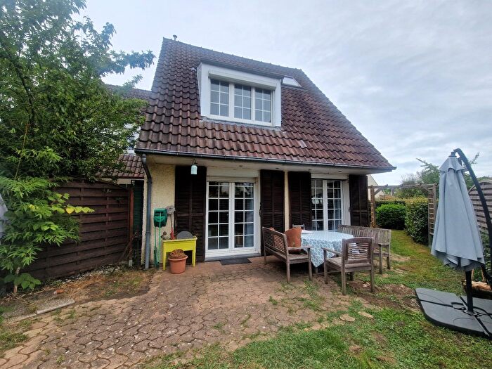 Maison à vendre - Breuillet - 6 pièces - 4 chambres