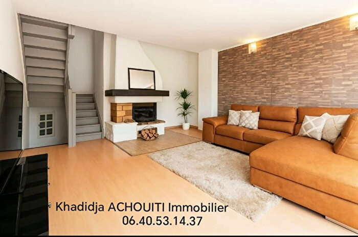 Maison à vendre - Évry, Les Epinettes - 5 pièces - 4 chambres