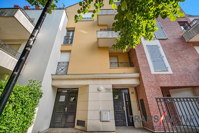 Appartement à vendre - Rambouillet, Centre-ville - 3 pièces - 2 chambres