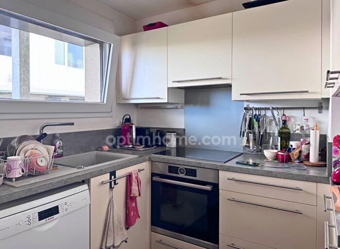 Quartiers Sud-Ouest, Sainte-Thérèse - Appartement 3 pièces à vendre