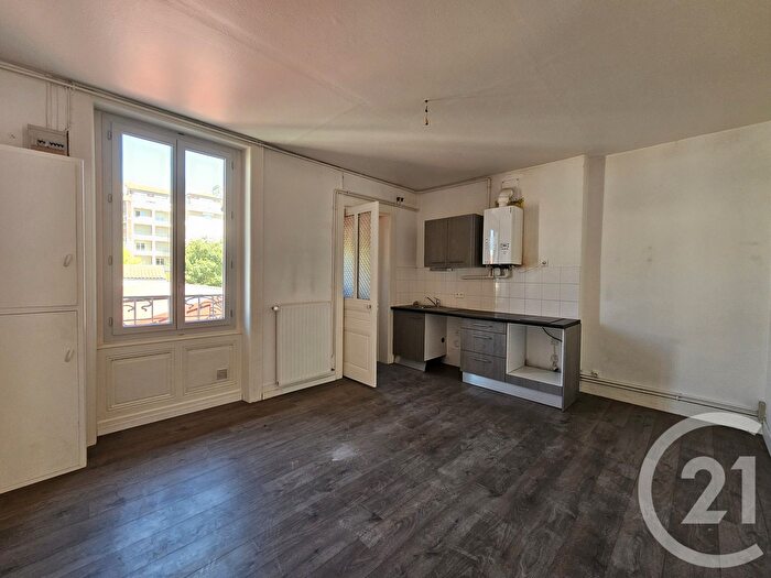 Appartement 3 pièces à louer à Saint-Étienne, Saint-Roch, Vivaraize, Valbenoite, Centre Deux