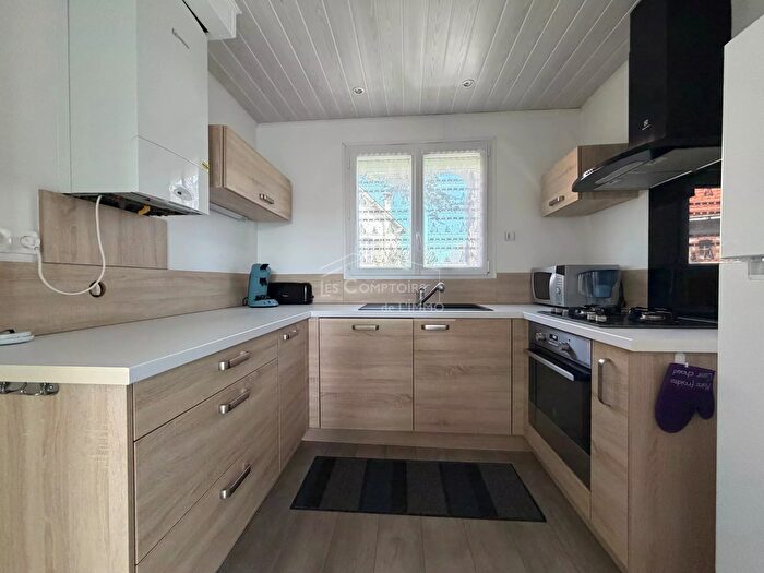 Maisons à vendre et appartements à louer - 3