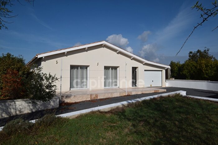 Maison à vendre - Casteljaloux - 4 pièces - 2 chambres