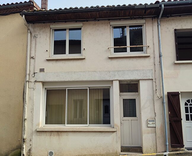 Availles-Limouzine - Maison 6 pièces à vendre