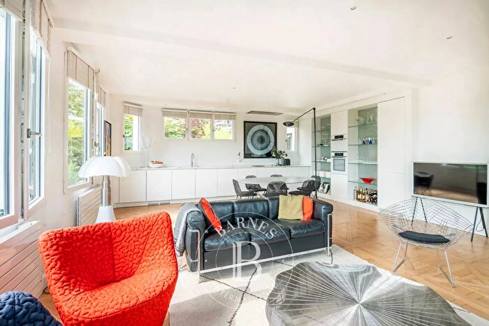 Appartement à louer - Saint-Cloud, Coteaux, Bords de Seine - 4 pièces - 3 chambres