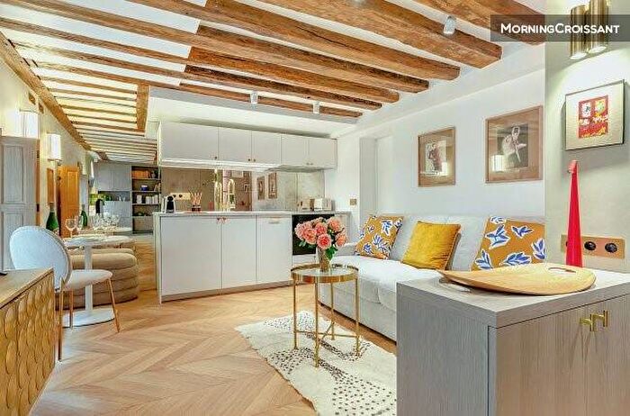 Appartement à louer - Odéon, Paris ème arrondissement - 1 pièce