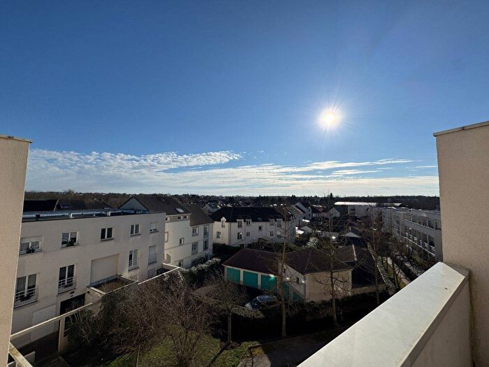 Appartement à louer - Le Plan du Troux, Montigny-le-Bretonneux - 2 pièces - 1 chambre