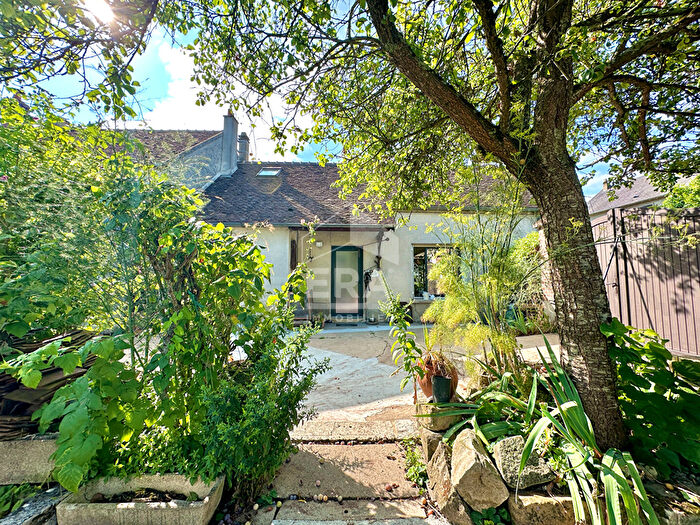 Maison à vendre - Château-Landon - 5 pièces - 3 chambres