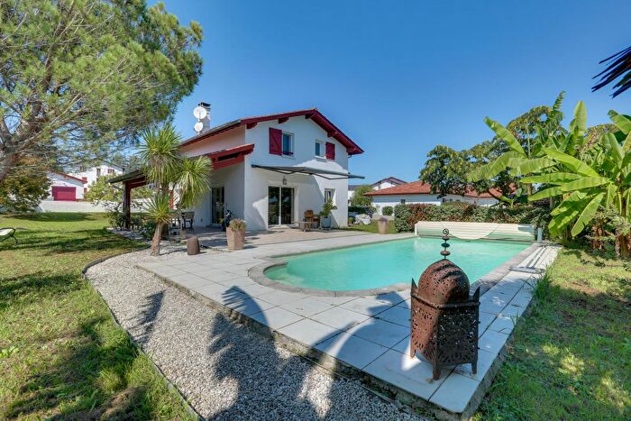 Maison à vendre - Hasparren - 5 pièces - 4 chambres