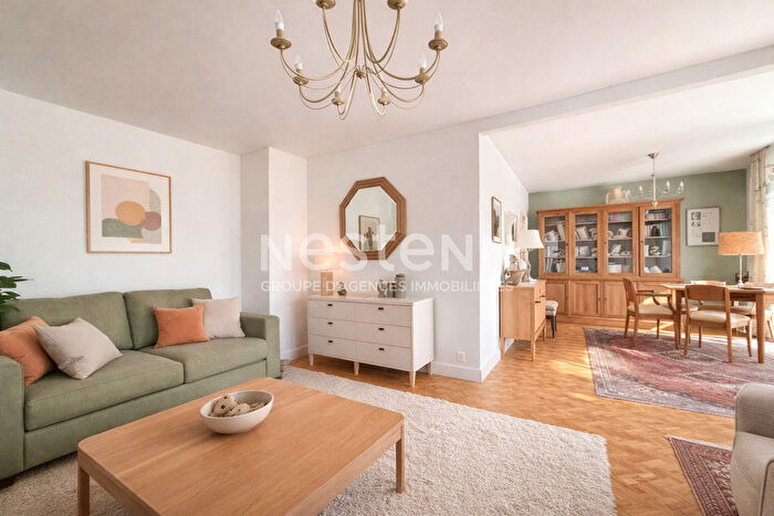 Appartement à vendre - Écully, Centre-ville - 4 pièces - 3 chambres