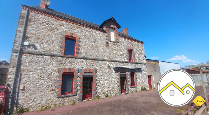Maison à vendre - Saint-Aubin-des-Châteaux - 6 pièces - 4 chambres