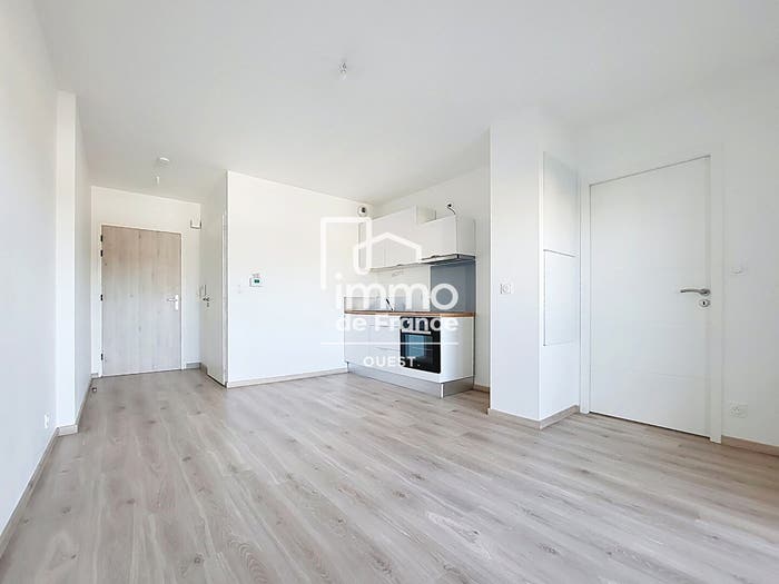 La Roche-sur-Yon, Val d'Ornay, Saint-André d'Ornay, Forges : Appartement 2 pièces à vendre