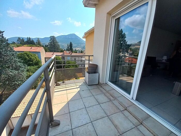 Millau, Ladoux, Porte de la Victoire, Le Cayrel, Cartayre, Ladoux : Appartement 2 pièces à louer