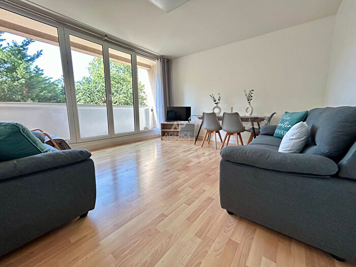 Appartement 4 pièces à Poissy, La Bruyère, Fernand Lefèbvre, à vendre