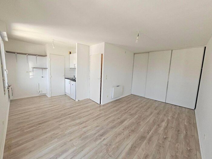 Appartement 1 pièce à louer - Madeleine-Saint Léonard-Justices, Angers