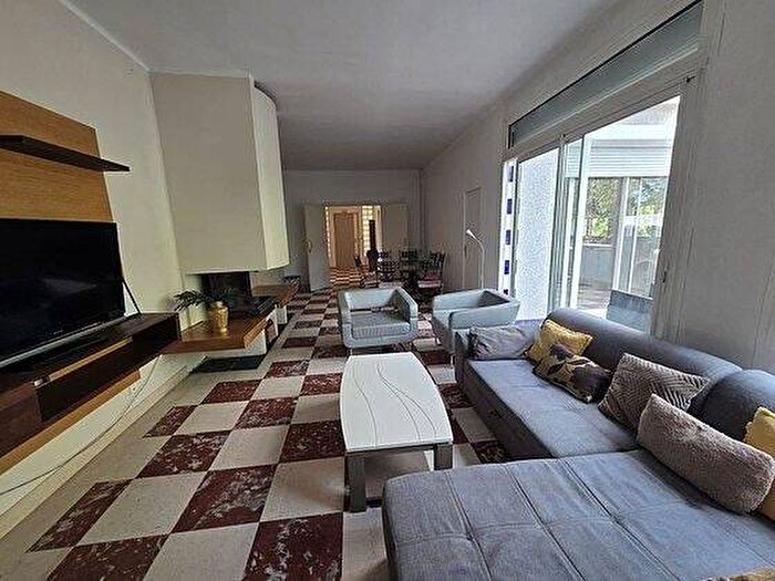 Ruffins-Théophile Sueur-Montreau-Le Morillon - Appartement 7 pièces à louer