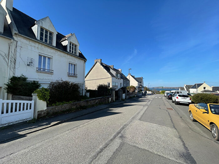 Maison à vendre - Camaret-sur-Mer - 9 pièces - 5 chambres