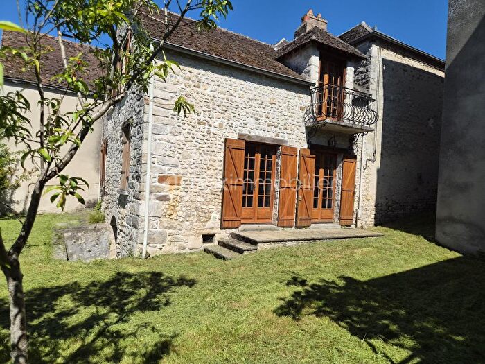 Lorrez-le-Bocage-Préaux - Maison 4 pièces à vendre