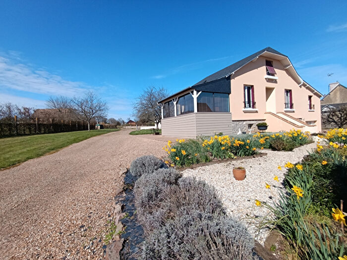 Maison à vendre - Chemiré-en-Charnie - 5 pièces - 3 chambres