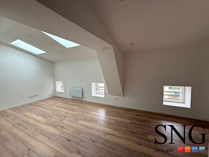 Appartement à louer - République, Mazamet - 2 pièces - 1 chambre