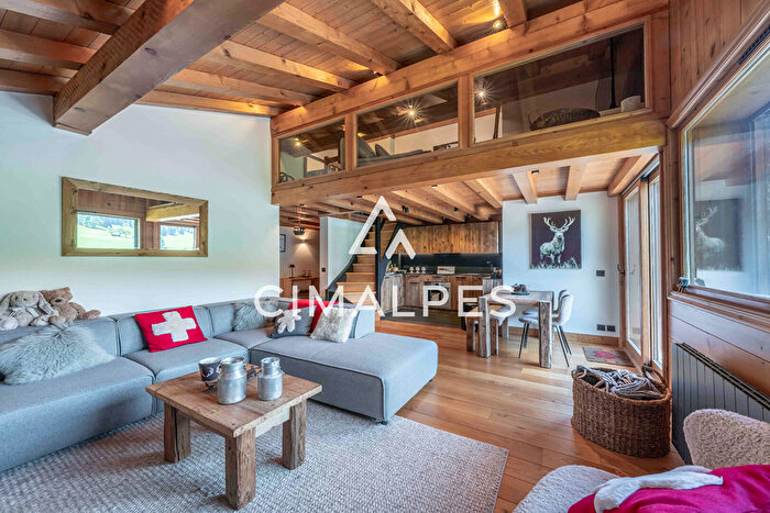 Demi-Quartier - Appartement 5 pièces à vendre