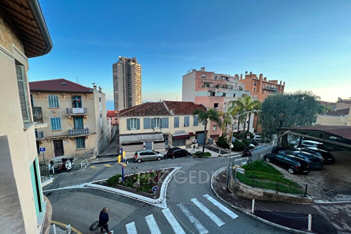 Appartement à louer - Beausoleil, Centre-ville, Carnier - 2 pièces - 1 chambre