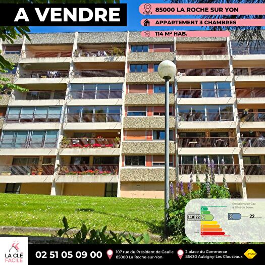Appartement à vendre - La Roche-sur-Yon, Pyramides, Jean-Yole - 5 pièces - 3 chambres