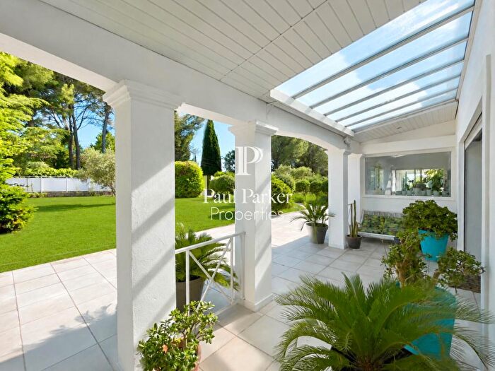 Aix-en-Provence, Jas de Bouffan : Maison 11 pièces à vendre