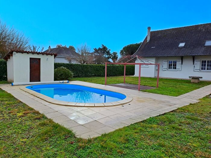 Maison à vendre - Montauban, Pays-Bas - 7 pièces - 5 chambres