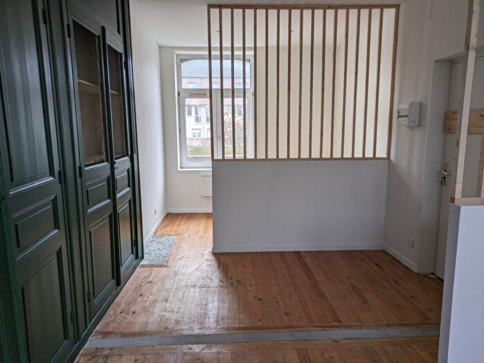 Armentières, Route dHouplines : Appartement 2 pièces à louer