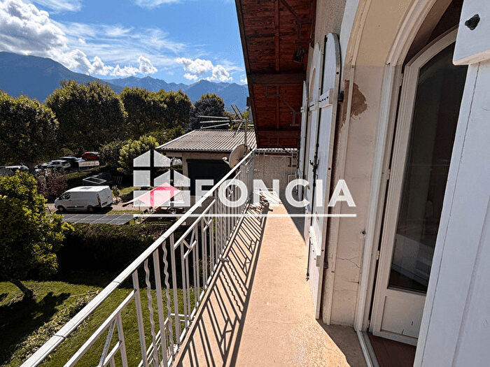 Maison à vendre - Embrun - 6 pièces - 5 chambres