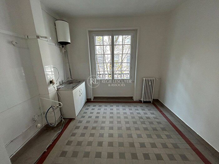 Appartement 5 pièces à Préfecture Liberté, Lyon 3ème arrondissement, à louer