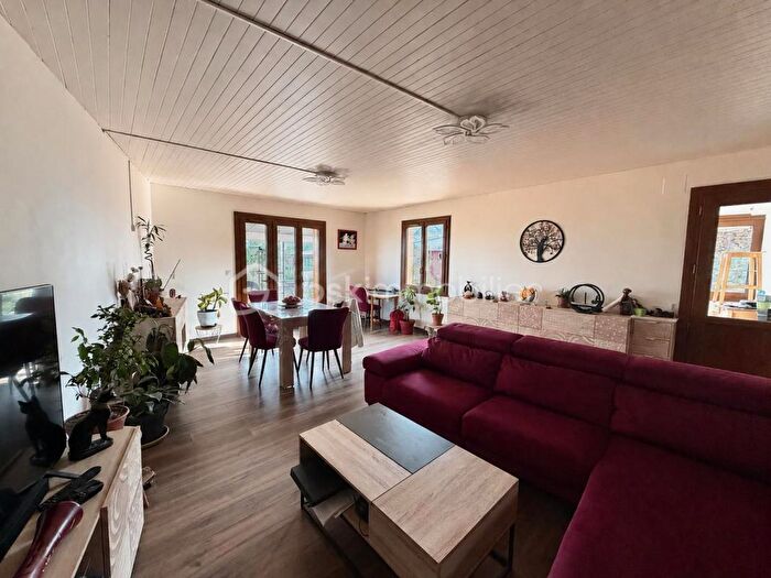 Charmont-en-Beauce - Maison 4 pièces à vendre