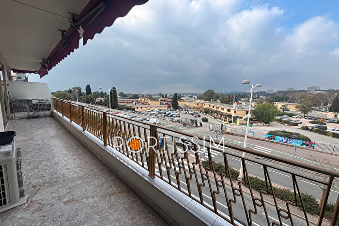 Appartement 2 pièces à Cagnes-sur-Mer, La Gare, Les Plans, Hippodrome, à vendre