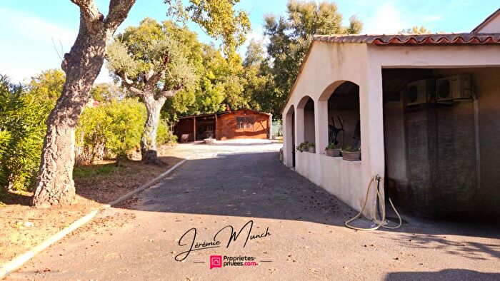 Maison 4 pièces à Roquebrune-sur-Argens, La Bouverie, à vendre