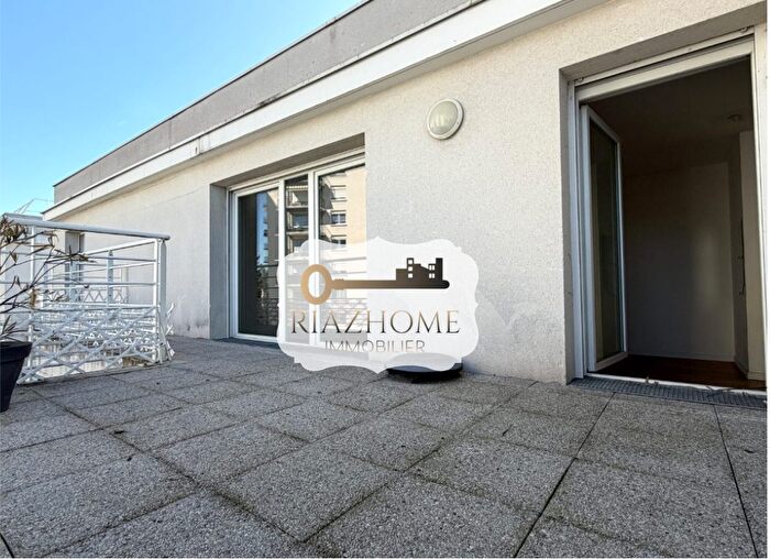 Le Bourget : Appartement 4 pièces à vendre