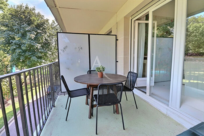 Maisons-Laffitte, Ouest : Appartement 5 pièces à vendre
