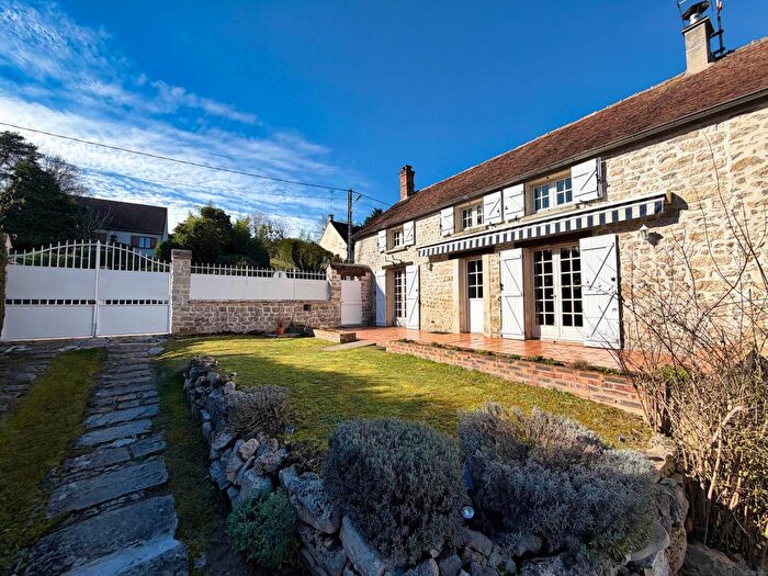 Maison à vendre - Saint-Pierre-lès-Nemours - 5 pièces - 2 chambres