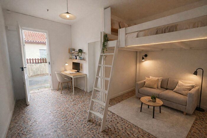 Appartement 1 pièce à Saint Augustin, Tauzin, Alphonse Dupeux, Bordeaux, à louer