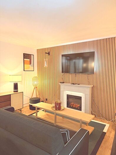 Appartement à louer - Auteuil Sud, Paris ème arrondissement - 3 pièces - 2 chambres