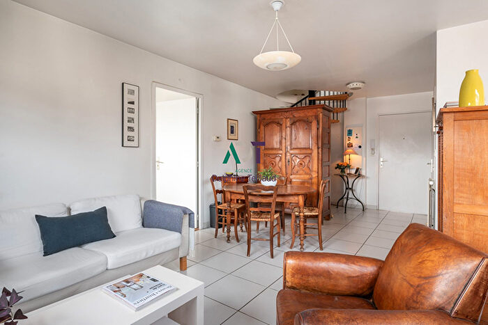 Appartement à vendre - Grenoble, Berriat - 3 pièces - 2 chambres