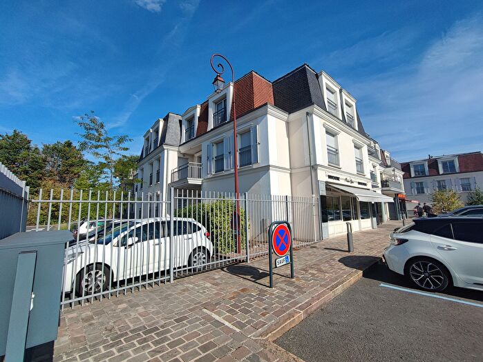 Appartement 2 pièces à Chaumontel, à vendre