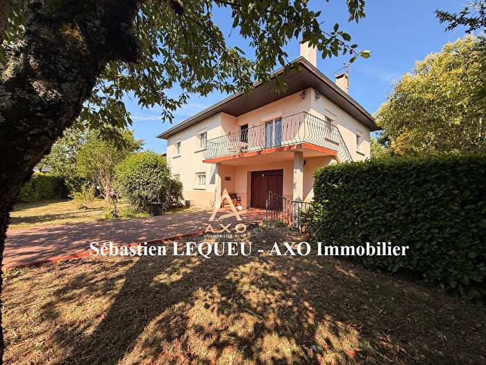 Maison 5 pièces à vendre à Saint-Geniès-Bellevue