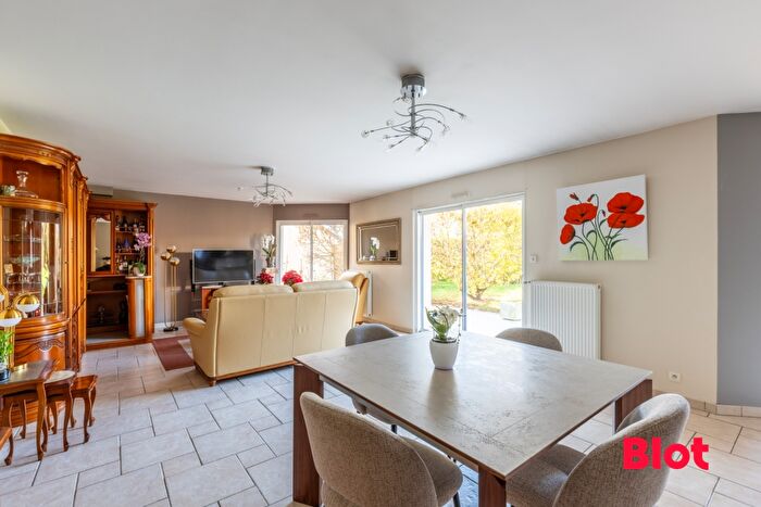 Maison à vendre - Saint-Père - 5 pièces - 4 chambres