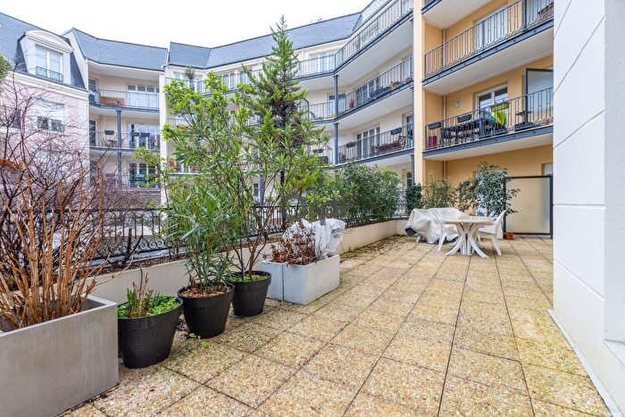 Appartement à vendre - Le Plessis-Robinson, Coeur de Ville - 4 pièces - 3 chambres