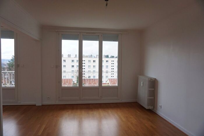 Tassin-la-Demi-Lune, L'Horloge - Appartement 2 pièces à louer
