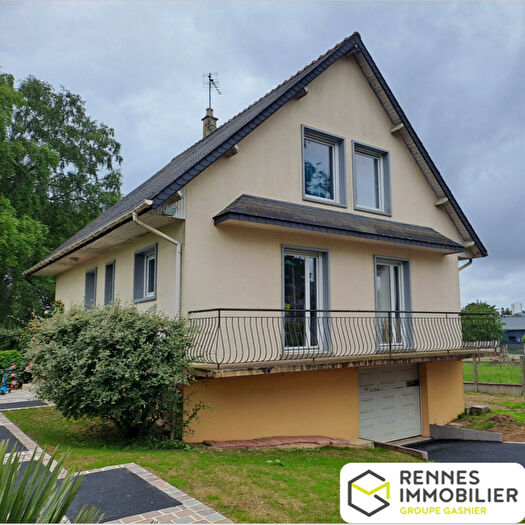 Maison 7 pièces à louer à Liffré